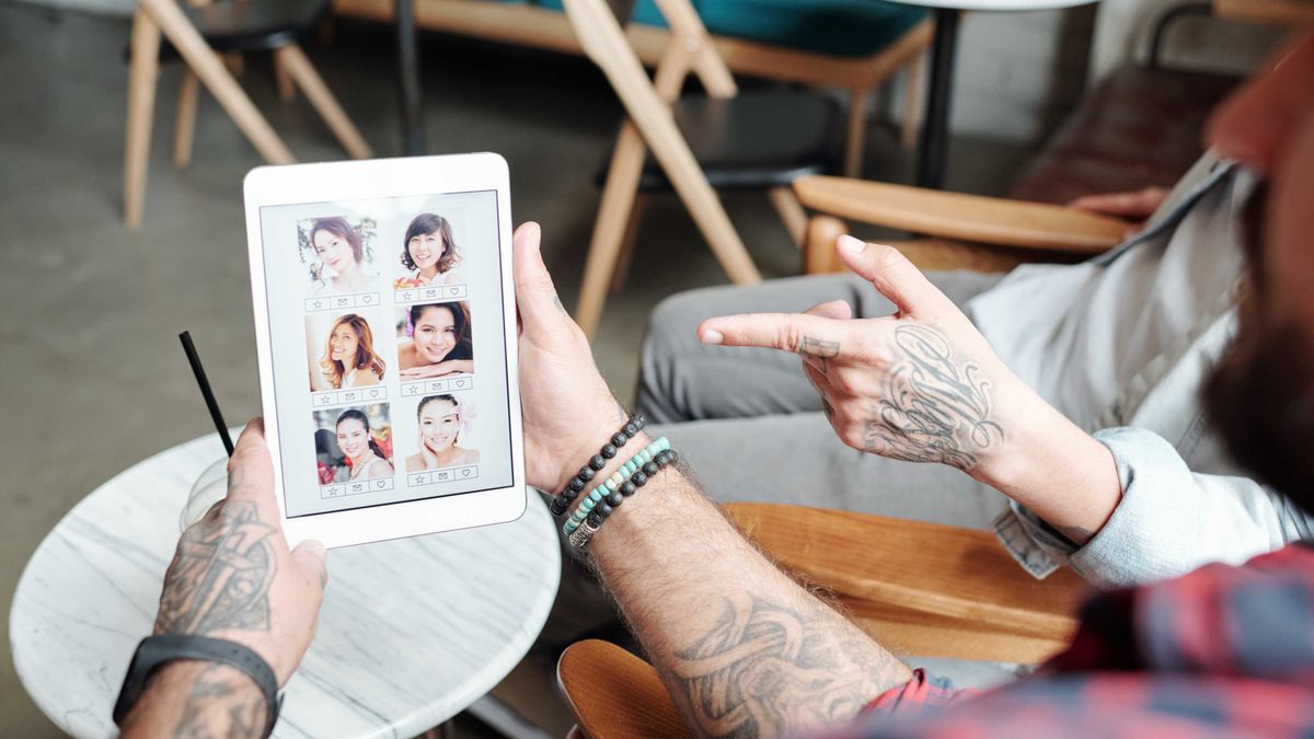 消委會：交友配對服務投訴增！付7萬高端配對費卻未有符條件對象 - 香港財經時報 HKBT