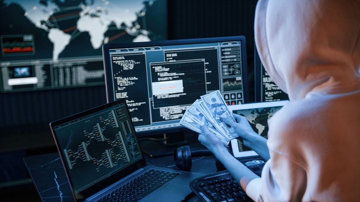 HKCERT ：新變種電騙借AI升級｜視覺陷阱：用「rn」冒充「m」釣魚手法 - 香港財經時報 HKBT